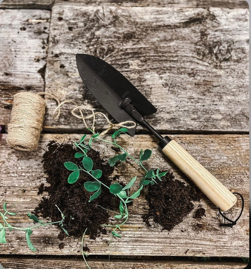 Hand Tool Spade – Zuri
